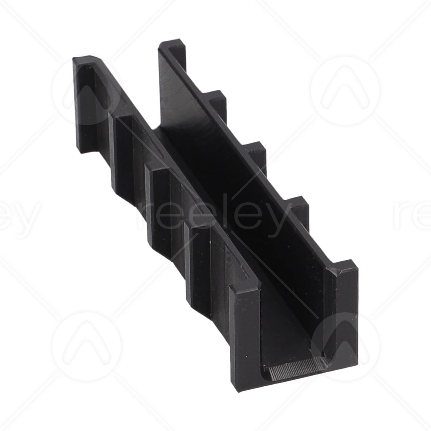 130mm Long x 33mm Wide Polyethylene Ribbed Guide Shoe Liner to Suit 16 ...