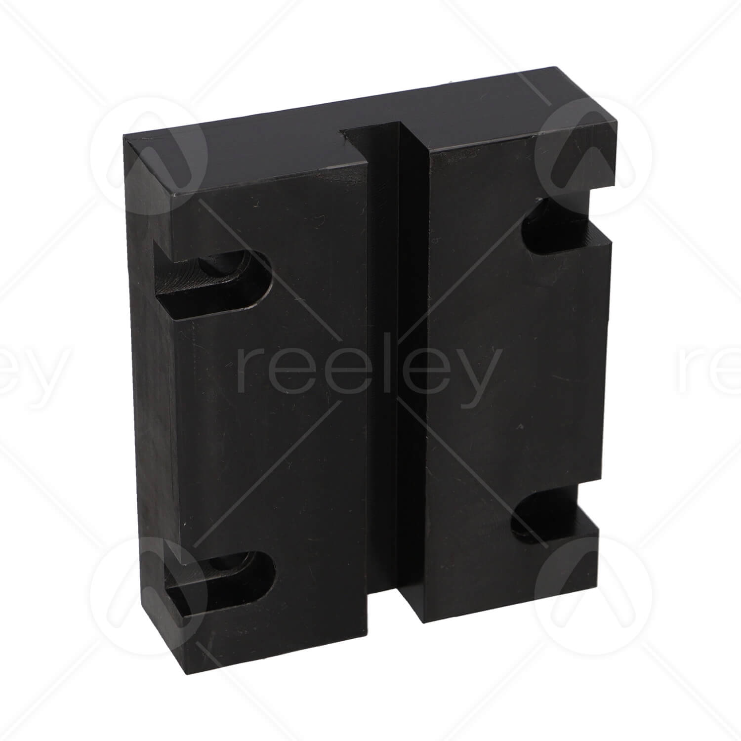 Polyethylene Guide Shoe to suit 16mm Rail – Reeley Ltd